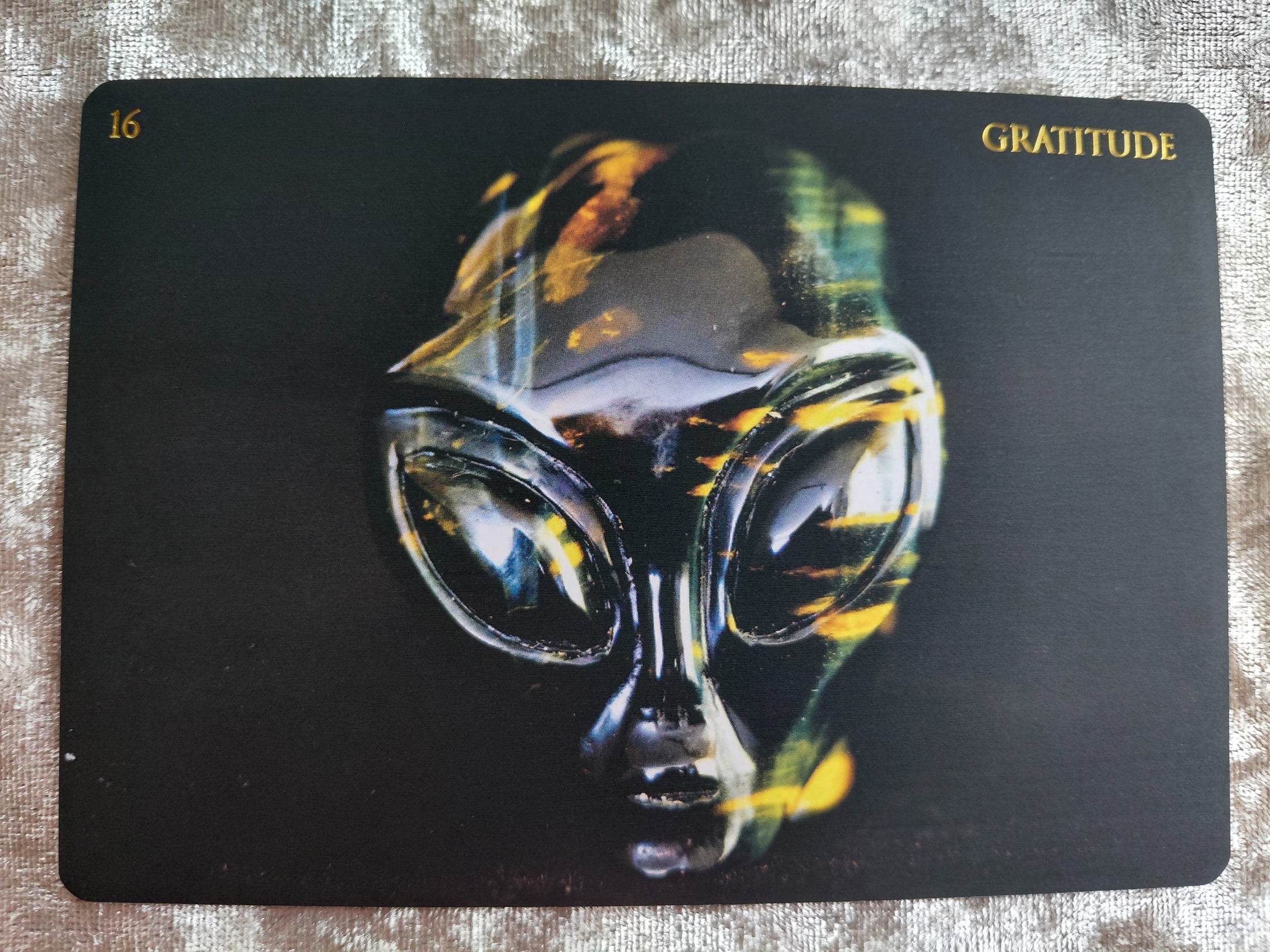 Wisdom From The Crystal Skulls Oracle Cards – Avebury Henge Shop ...